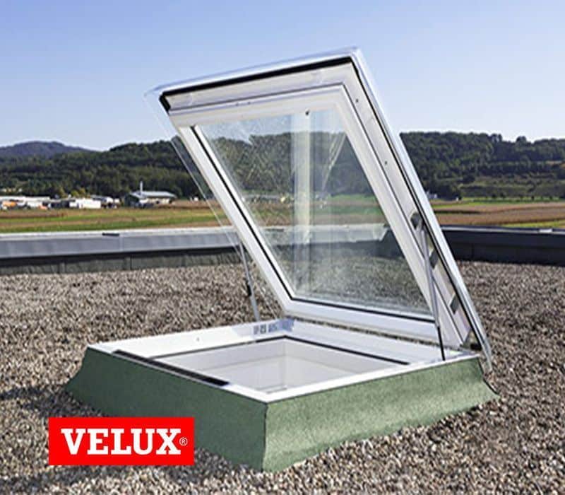 Fereastră (trapă) pentru ieșire pe acoperiș terasă VELUX CXP